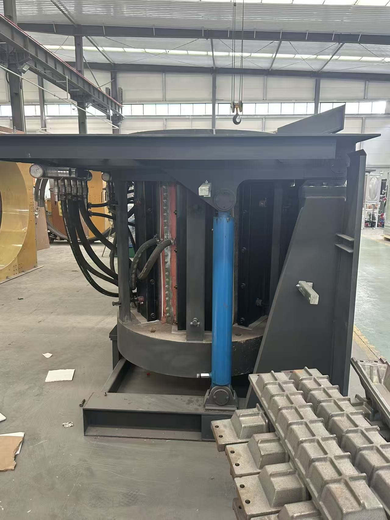 How Does and Induction Furnace Work?